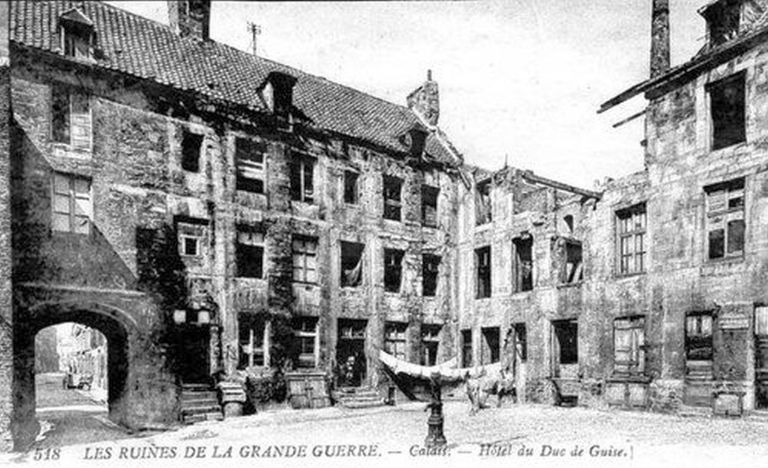 Fanny Forestier rue de Guise à Calais – Léautaud