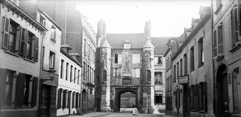 Fanny Forestier rue de Guise à Calais – Léautaud